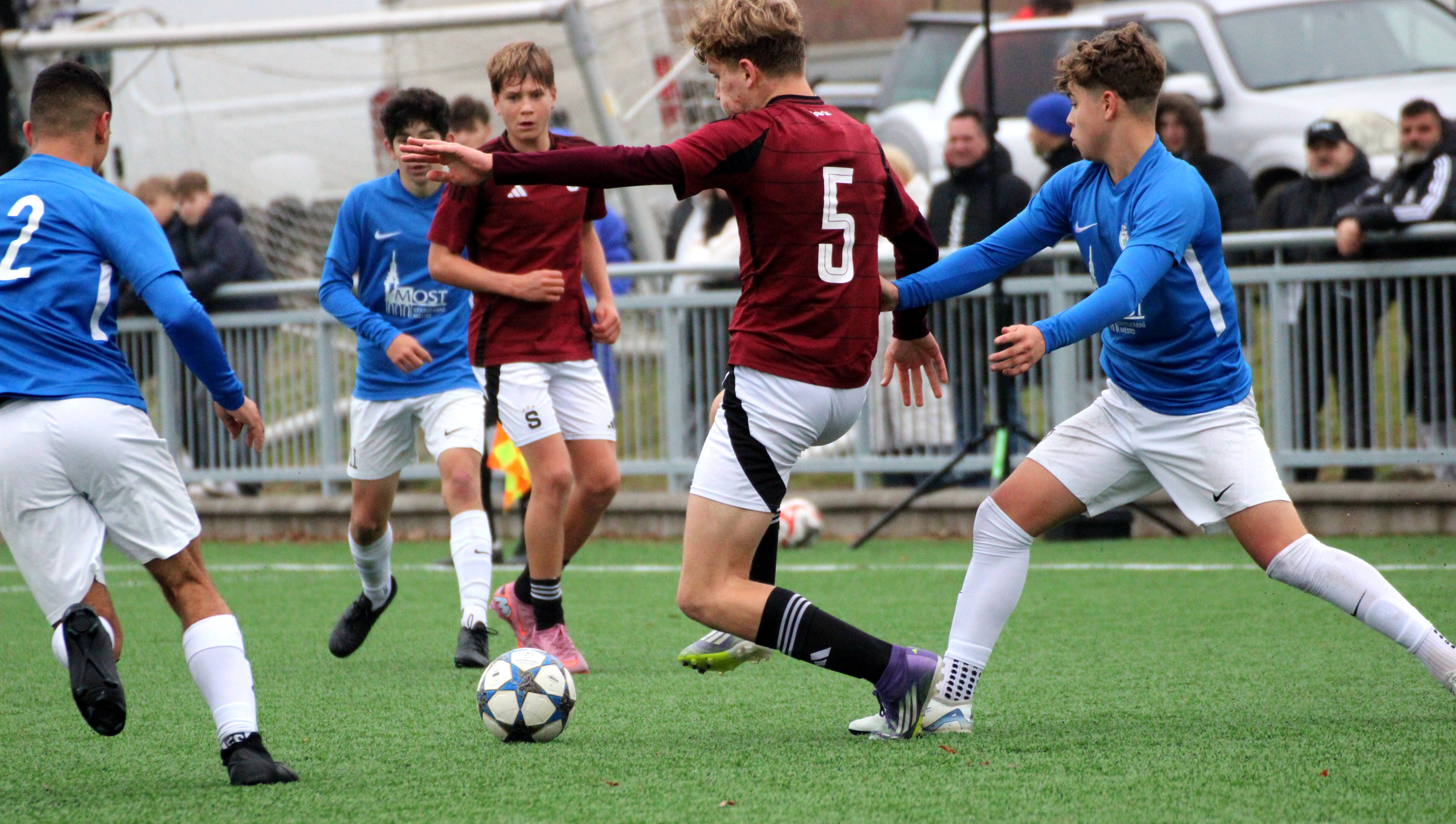 Závěr podzimu: Stoprocentní bodový zisk A týmu a dorostu U19 a U17 - FK Baník Most-Souš